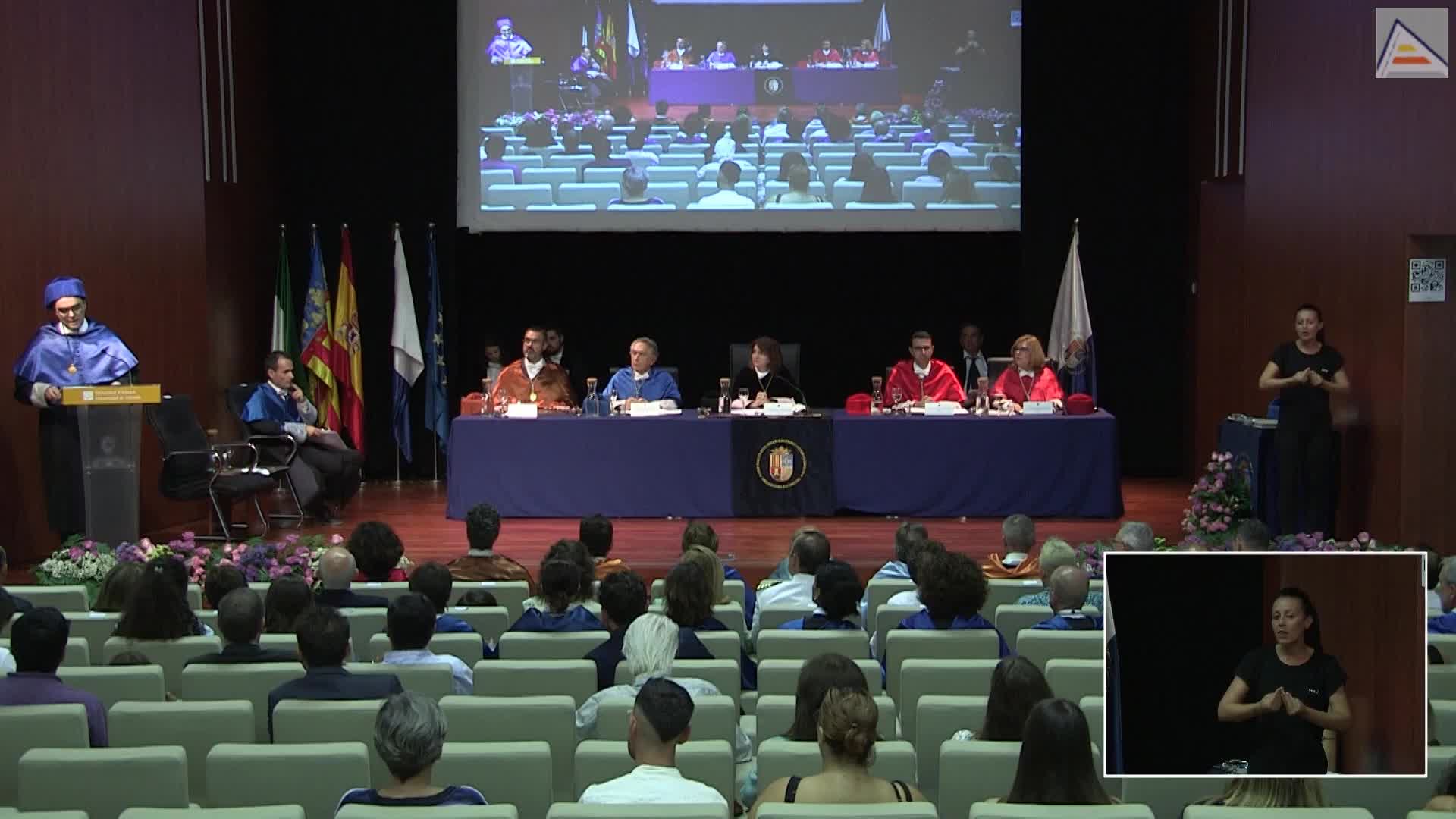 Vértice: Acto de investidura como Doctor honoris causa del Sr. Jorge ...